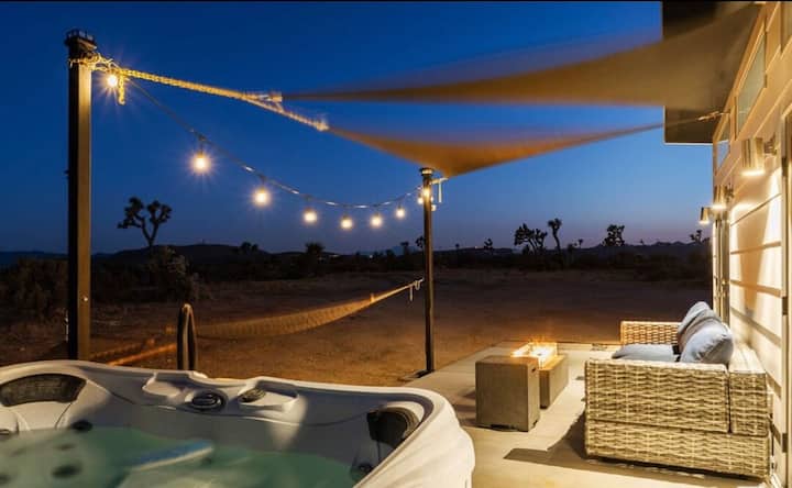 Cabin, Hot Tub, Fire Pit On Acres Of Joshua Trees - California