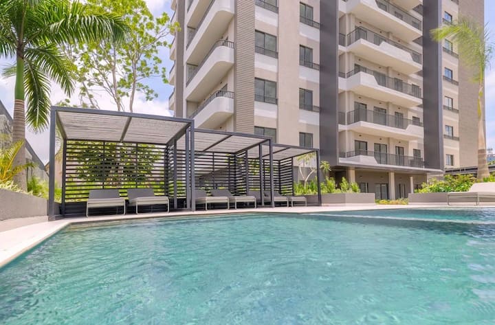 The Saige-luxe Suit@bantree|5 Mins To Airport|pool - Ghana