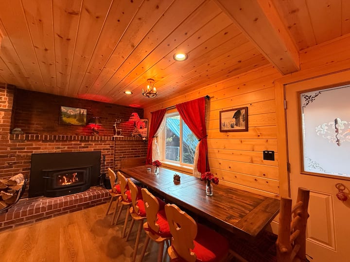 The Bunny Haus In The Heart Of Govy With Sauna - Mount Hood, OR