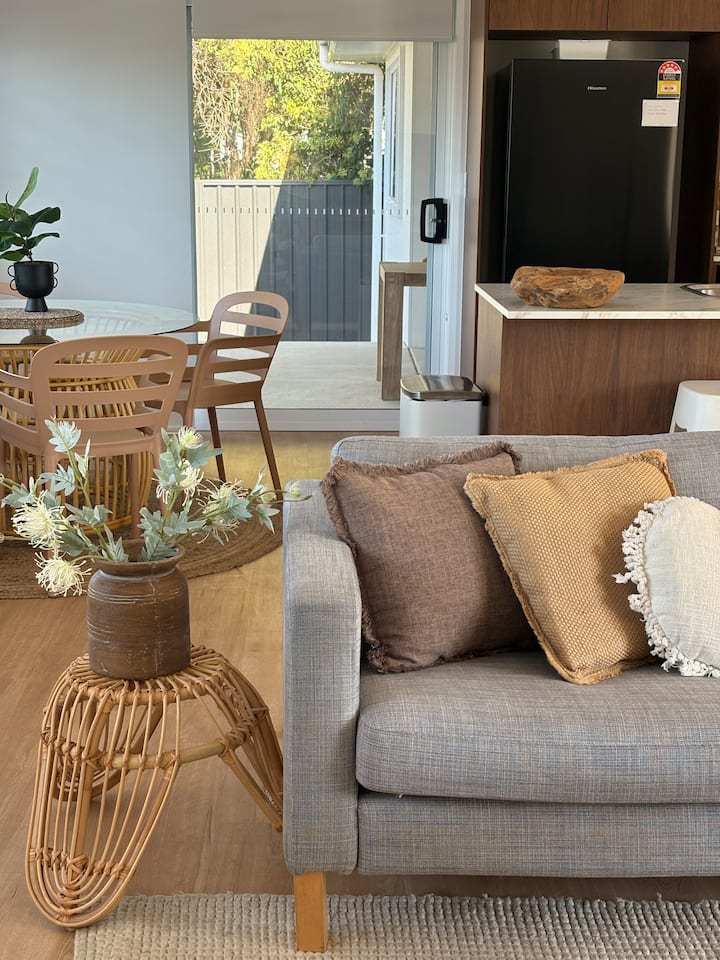 New Stylish House - Wagga Wagga