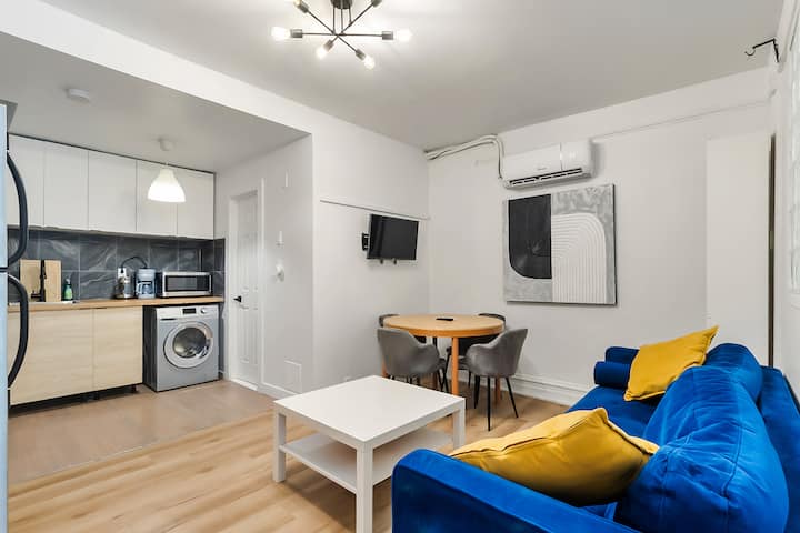 Fully Renovated 3br | Heart Of Plateau Mont-royal - Longueuil