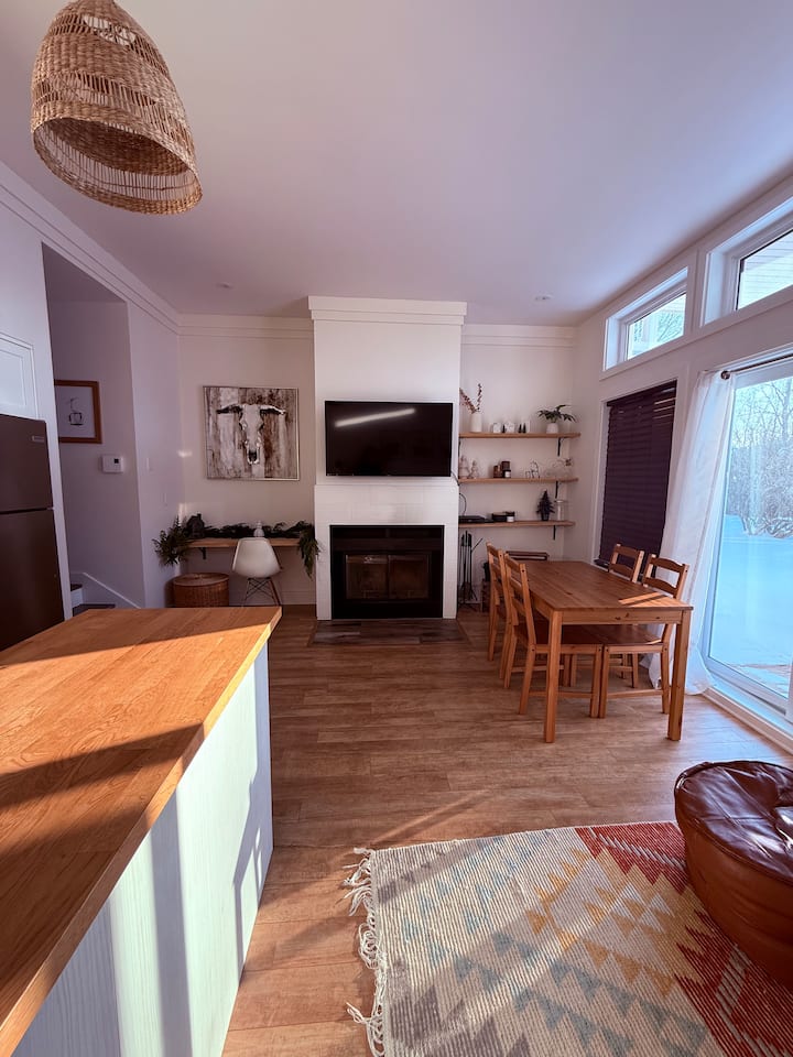 Condo Chaleureux Au Cœur D’orford - Orford, QC