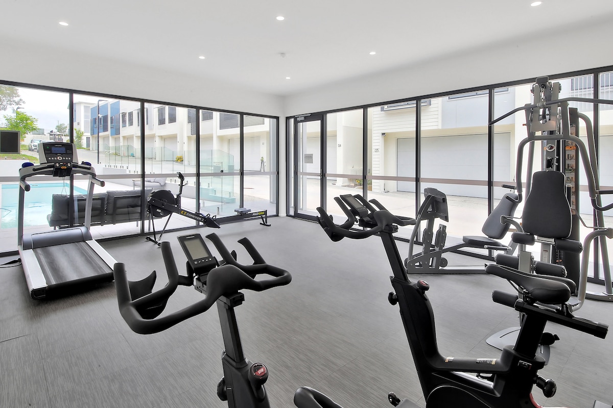 Casa adosada con estilo en una ubicación perfecta - Adosados en renta ...