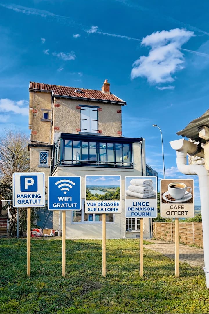 Maison Cosy Avec Véranda Et Parking Gratuit. - Blois