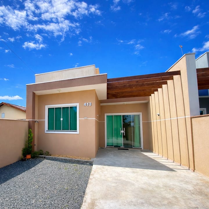 Casa Luxuosa Com Piscina 3 Quartos Ar-condicionado - Itapoá