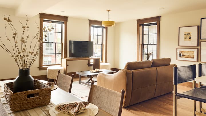 The Dylin Hotel | Premium Four Bedroom - Madison