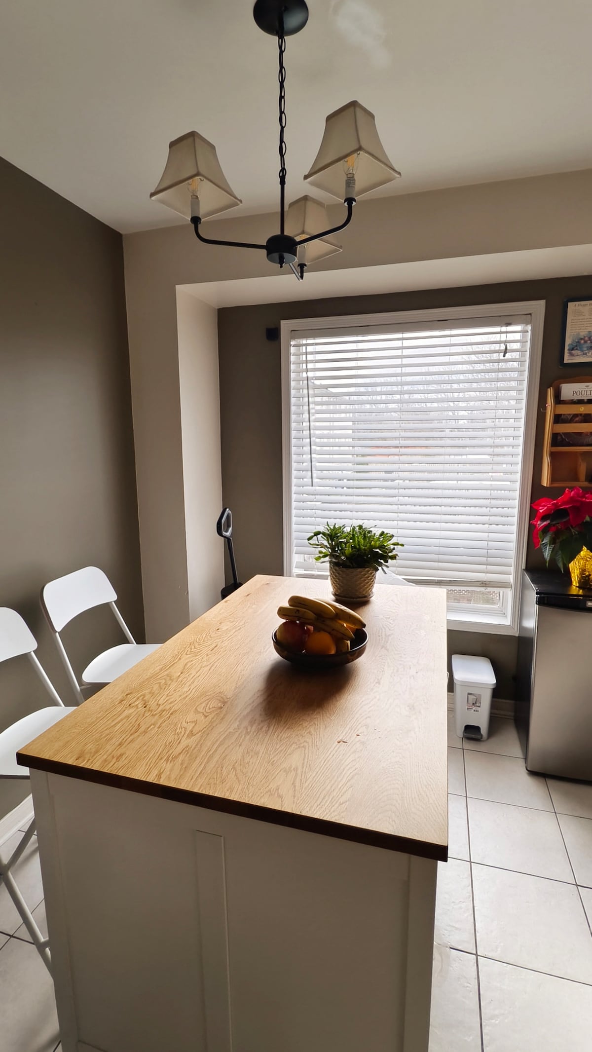 Habitación privada 1 en una casa adosada moderna - Adosados en renta en ...