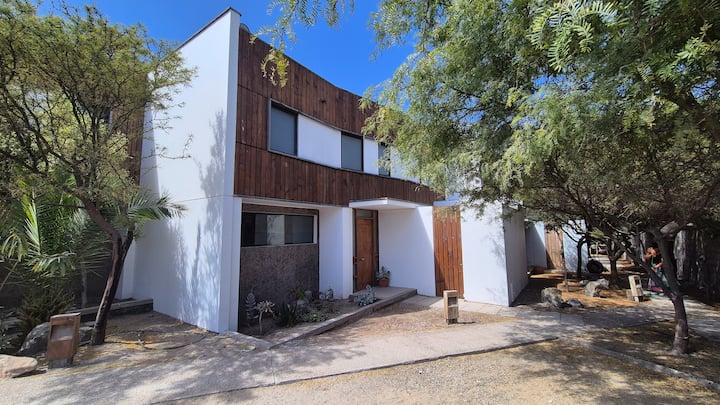 Casa Familiar En Exclusivo Condominio De Caldera - Caldera