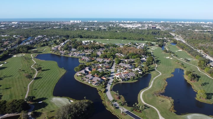 Spacious 2-bdrm Retreat-bears Paw Golf Community - ネープルズ, FL