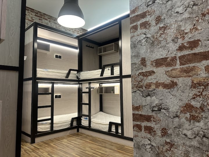 Travellers Capsule Hostel In Downtown Near Metro - United Arab Emirates