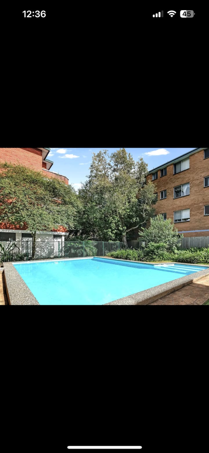 Modern 1 Bed With Air Conditioning - Randwick
