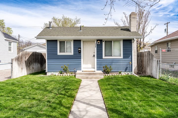 No Cleaning Fees! Fully Renovated And Stocked! - Pocatello, ID