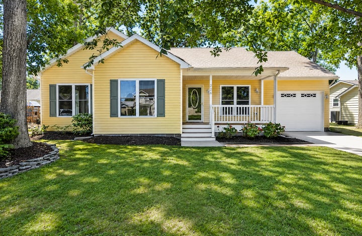 Family Retreat, Arcade, Fire Pit & Screened Porch - Lewes