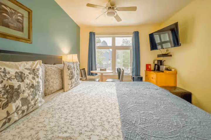 Cozy Studio-gym/ac/parking - Canada