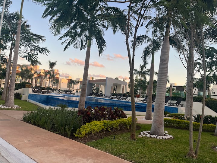 Exclusive & Great Townhouse In Long Island Kings - Aeropuerto de Cancún (CUN)