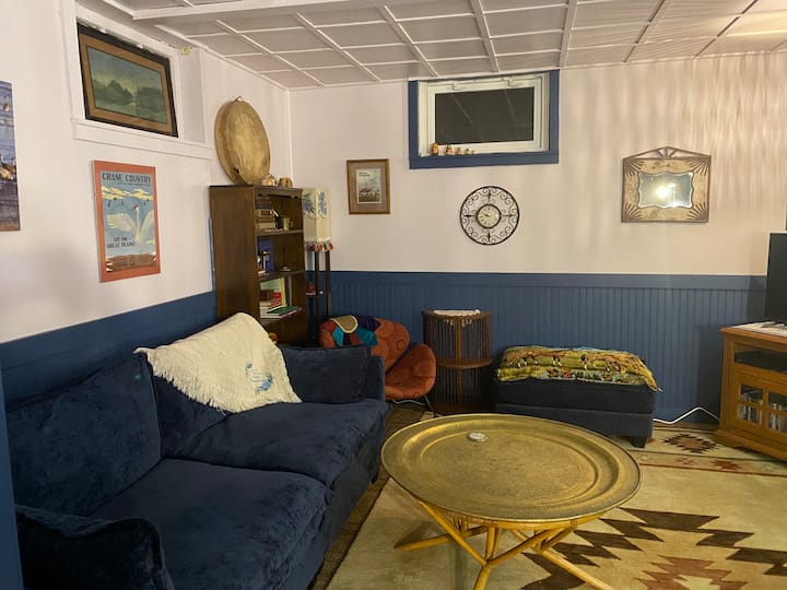 Homey Basement Apartment - Kearney, NE