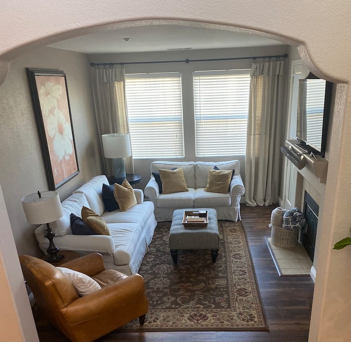 Welcome To Our Spacious And Cozy Retreat! - Murrieta, CA