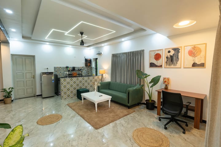 Riverview Premium Home | 10 Mins To Morjim - Goa