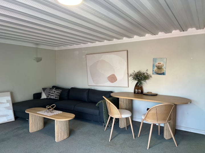 Private, Large Unit Close To Beach And Playground - マウント・マウンガヌイ