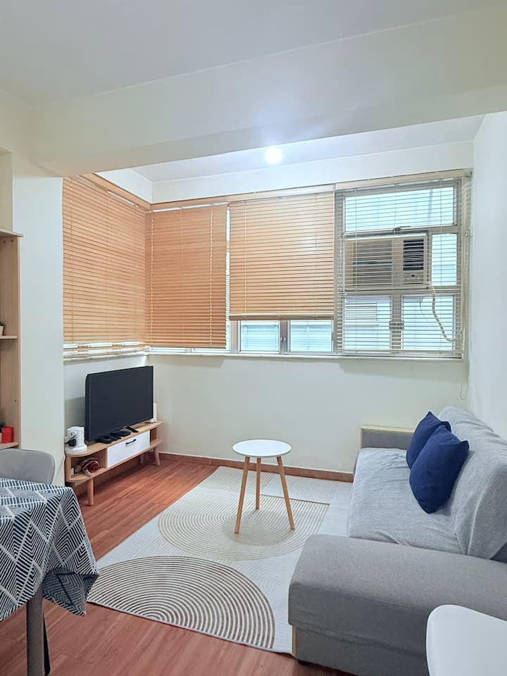 Heart Of Tst Shops & Food Sleeps 8 - Wan Chai