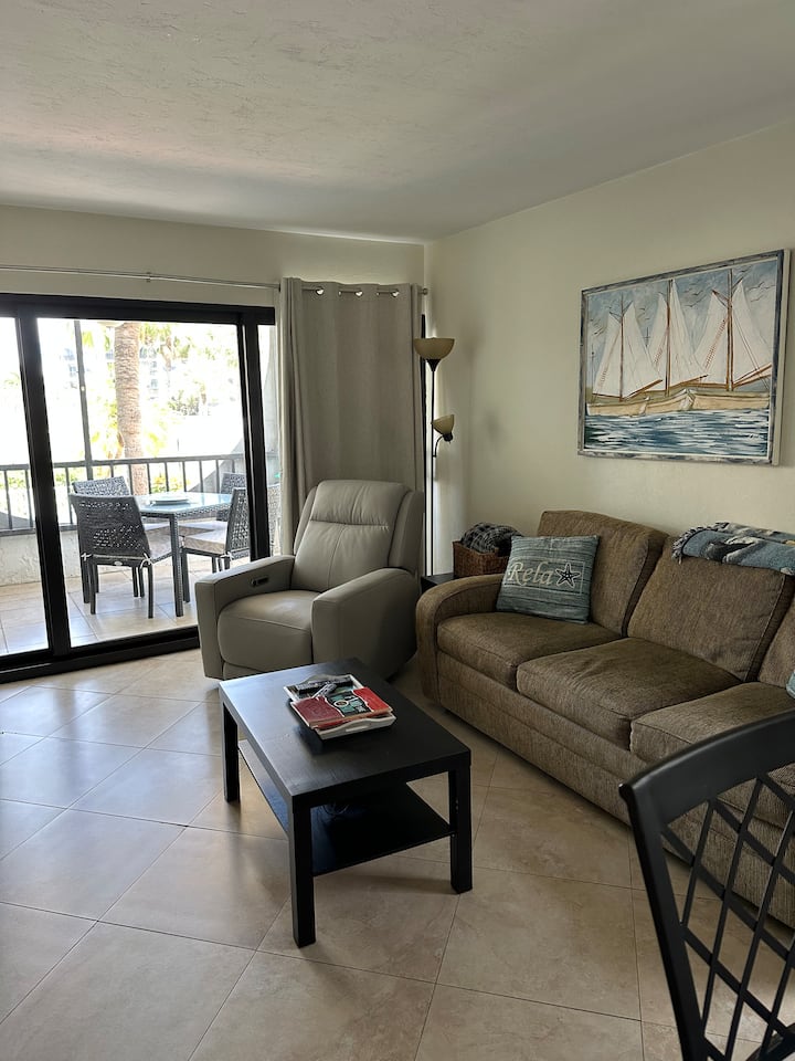 Relaxing Island Retreat - Marco Island, FL