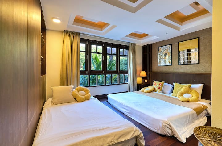 Cozy Triple Room W/ Living Area & Beach Access - Ko Samui