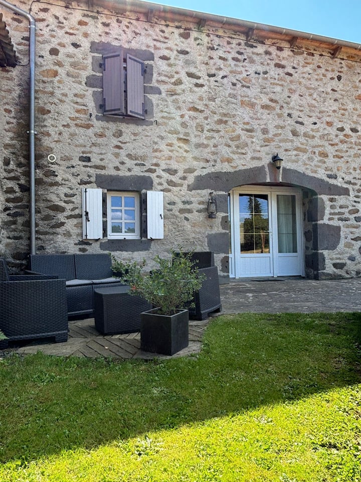 Logement Entier Calme à  La Campagne - Saint-Flour