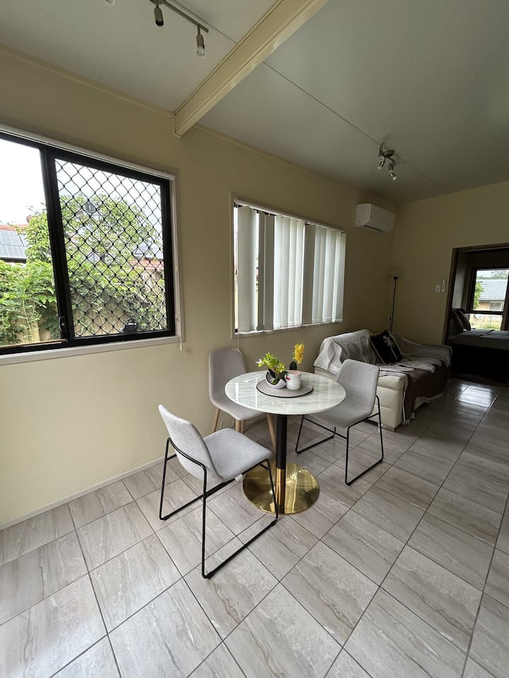 5 Min To Sunnybank Plaza | Solo&couple Travelers - Brisbane