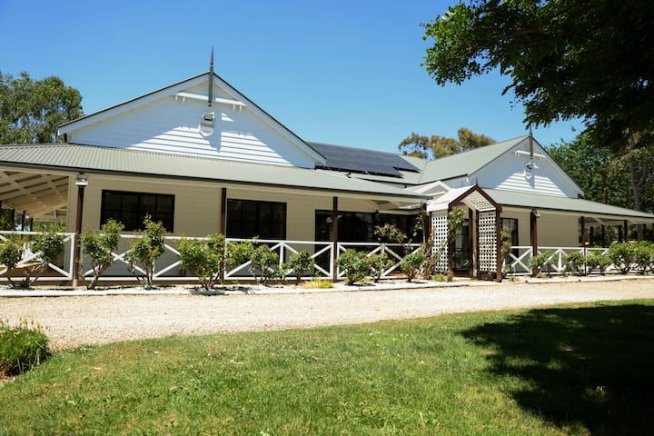 Fields & Feels Farm - Woodside