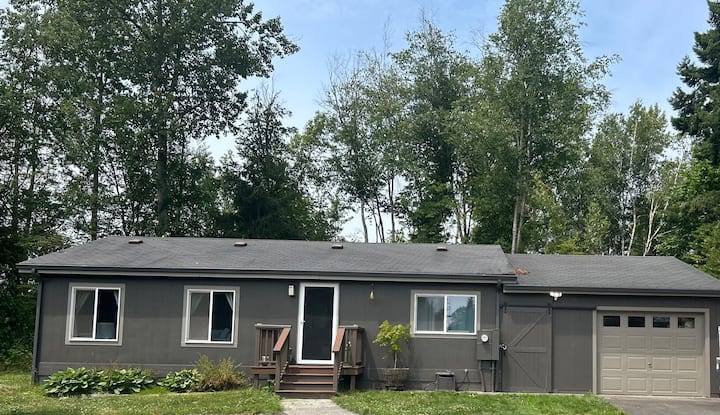 Meadowmist Lane - Ferndale, WA