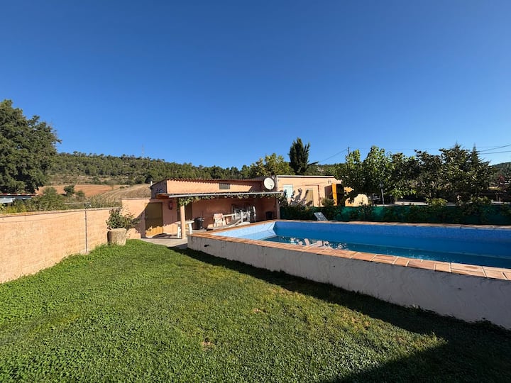 Masia Rodeada De Campos Y Bosque - Talavera