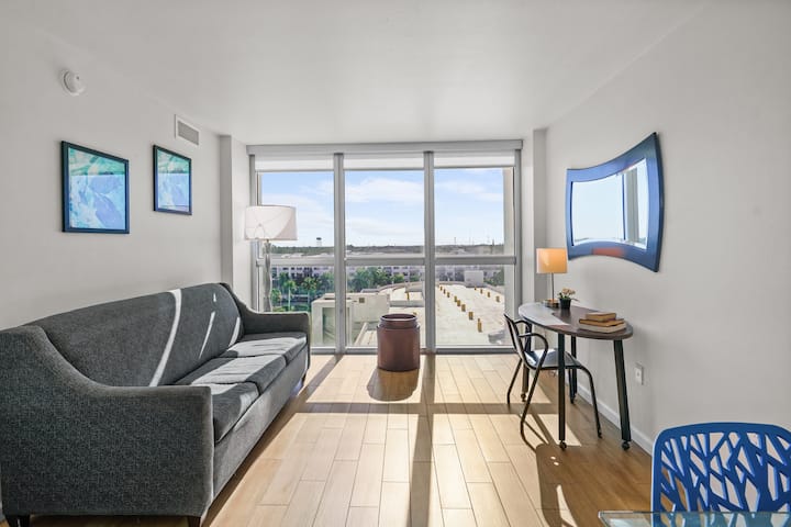 Cozy City View Apt – Heart Of Fort Myers Fl - Fort Myers, FL