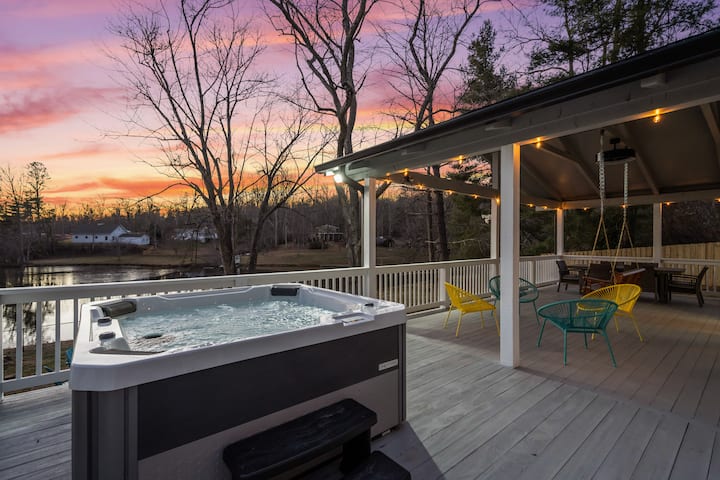 Luxe Lakefront Home With Sauna - Sierra Nevada