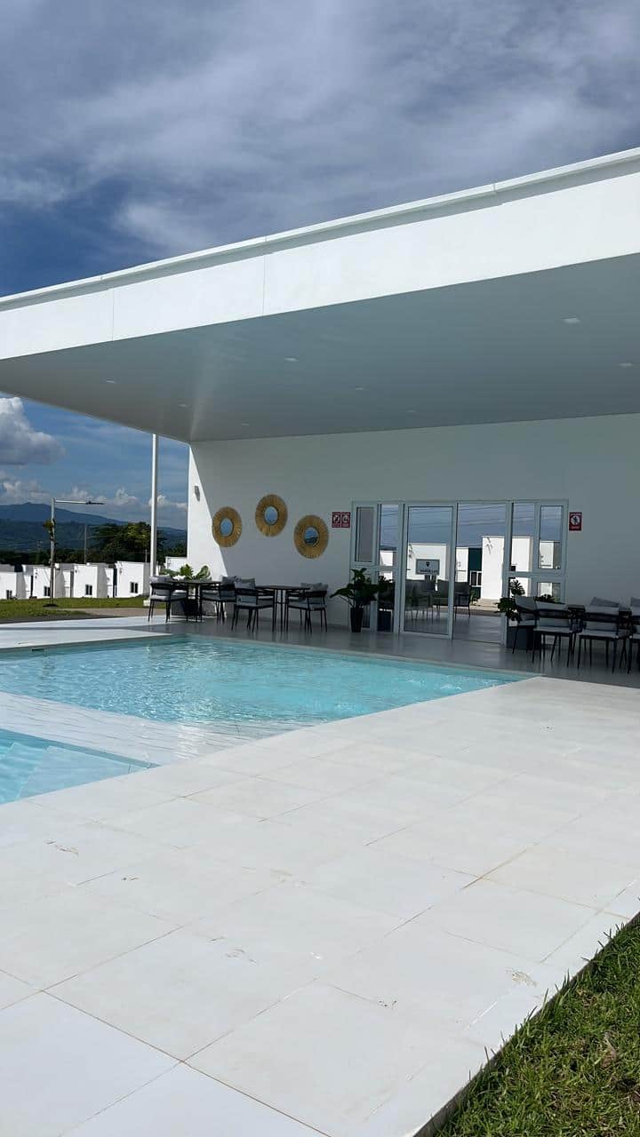 Simple Stay | A/c ° Pool ° Wifi ° Parking - El Salvador