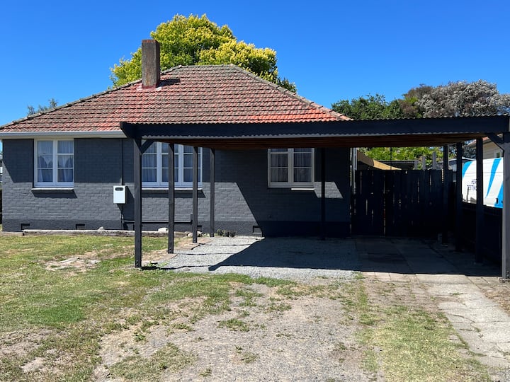Comfort On Lane | 3br Home With Air Con & Bbq - Havelock North