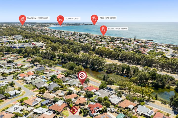 Lakefront Gate Away | 4br Family Stay Nr Mandurah - Pinjarra