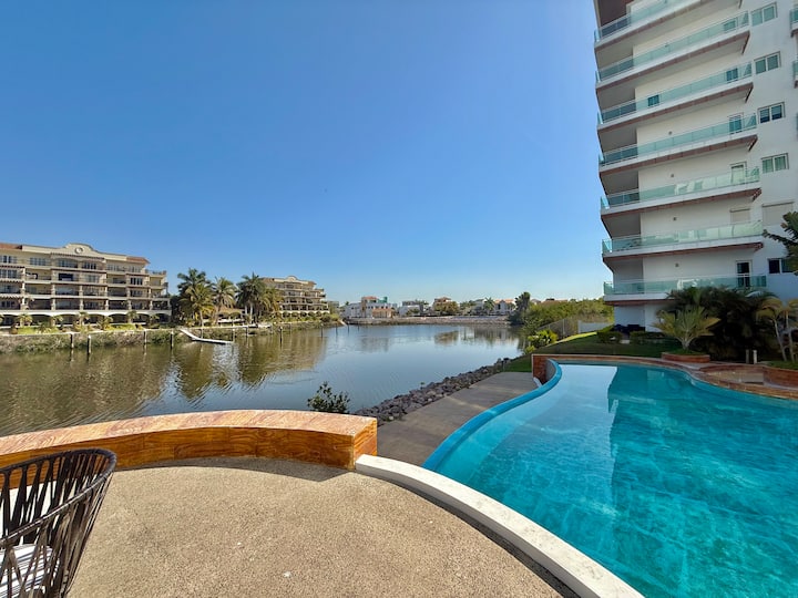 Espacio En La Marina Cerca De La Playa Y Bares - Mexico