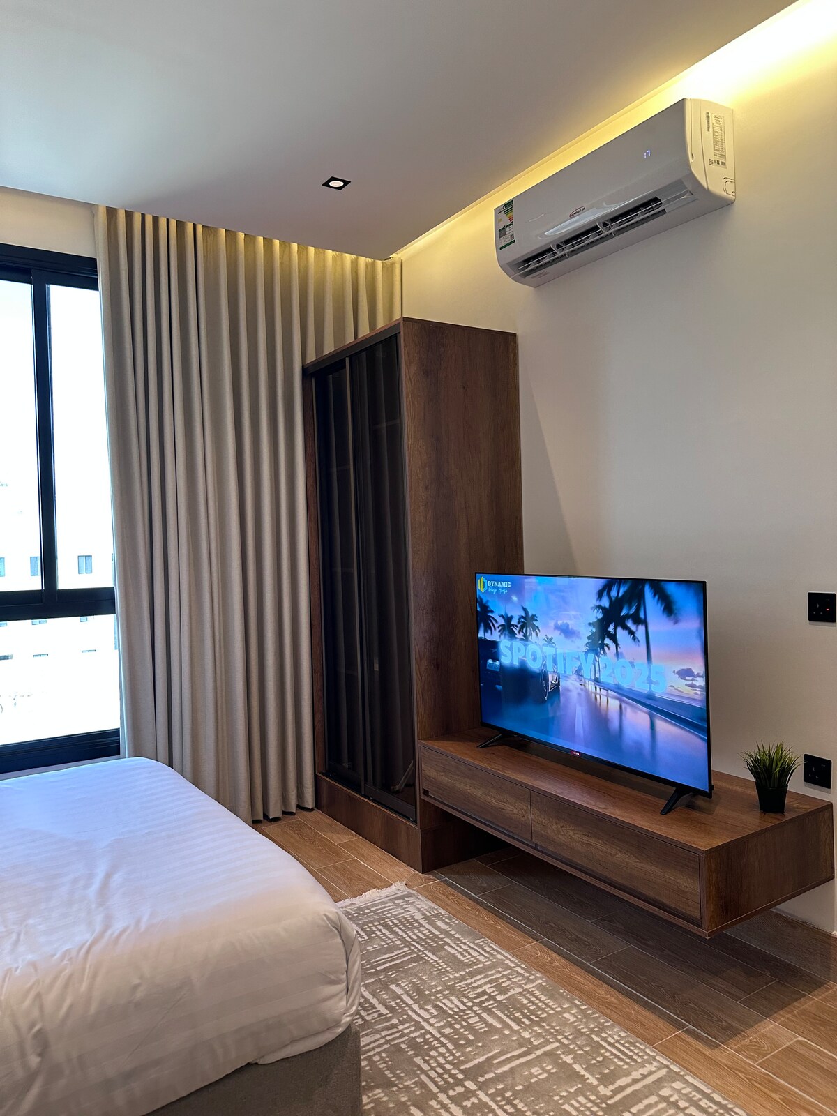 Nargis C- Studio spacieux et élégant avec un caractère de boutique N ...