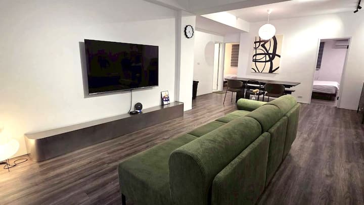 Spacious, Newly Reno 3br Apt Near Huashan Park - Taipei Railway Station