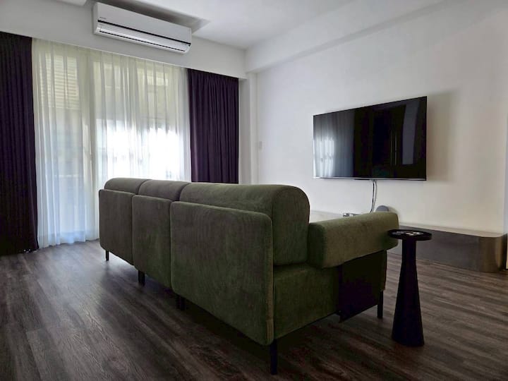 Spacious, Newly Reno 3br Apt Near Huashan Park - Taiwan