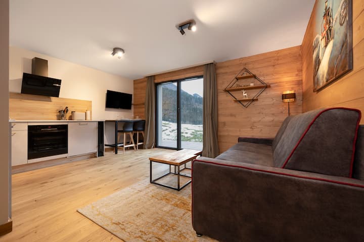 Cosy Studio | Views | 5mn Ski Lift | Spa | Garage - Les Houches
