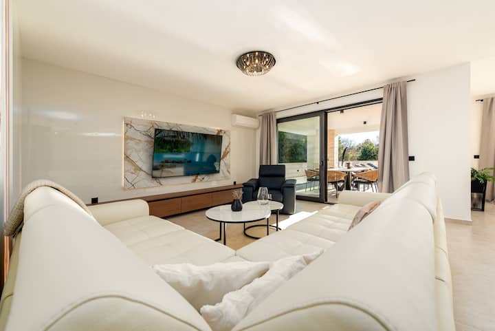 Villa Nancy - Nin