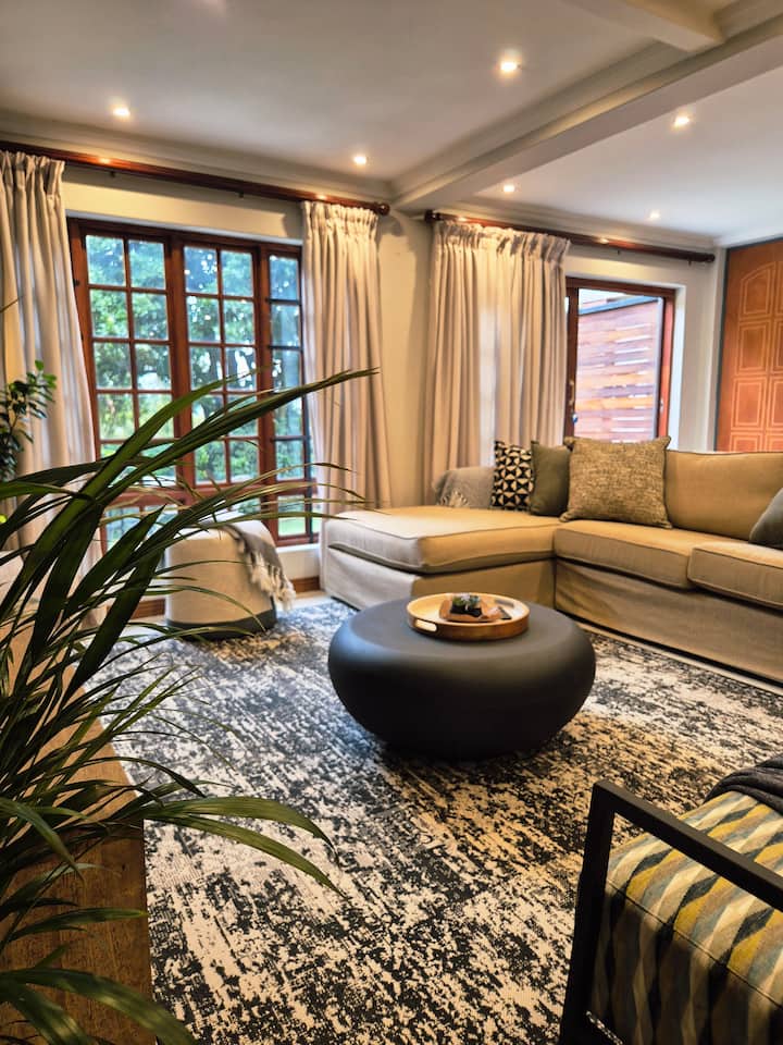 Black Cuckoo | Signature Main Unit - Pretoria