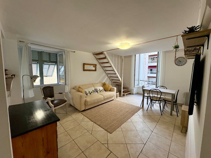 Nid Niçois – Centre-ville, Duplex Confortable - Niza