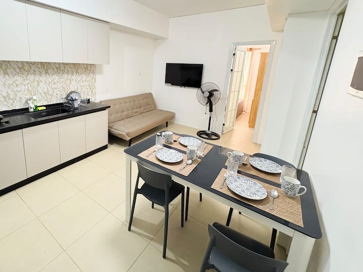 2br For 6 In It Park Cebu With Wi-fi And Washer - Cebu