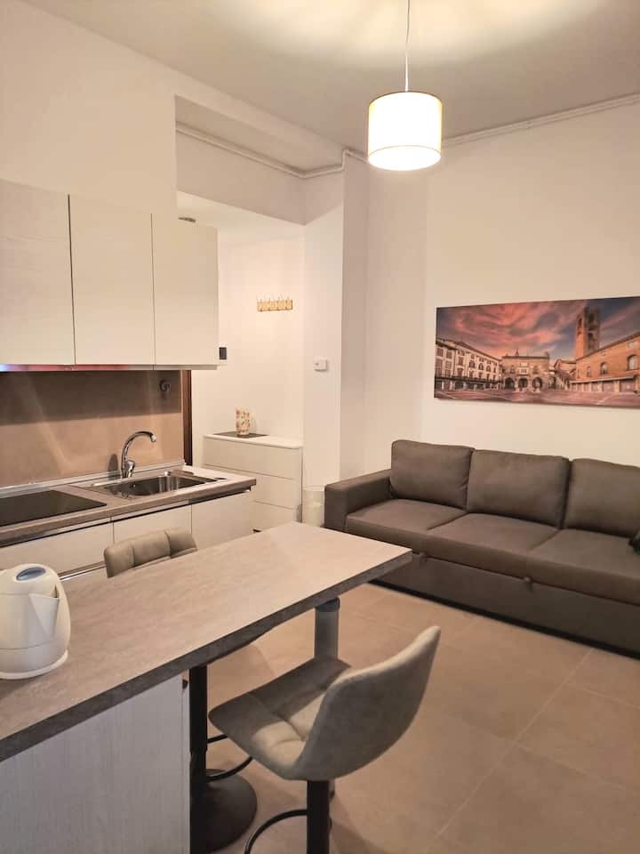 Gaia's Home Self Check In Apartment - Bergamo