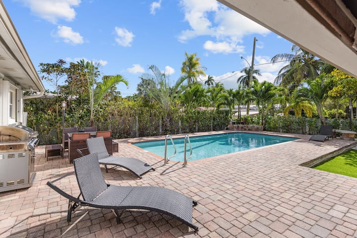 Modern 5br Pool Home Near Hollywood Beach & Miami - The Bahamas