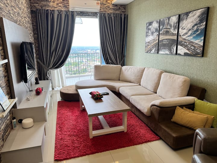 Serenity Lakeside Condo. Parking/wi-fi/pool/gym. - Taiping