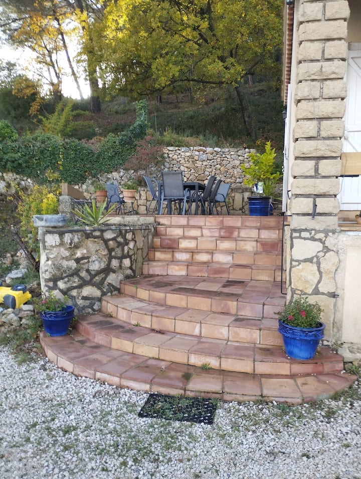 Maison Indépendante Dans La Campagne Provençale - Auriol