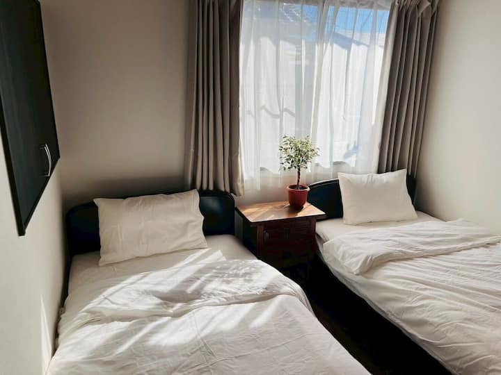 海まで徒歩1分・駅まで8分｜畳でくつろぐフルリノベの静かなお家 - Hiratsuka